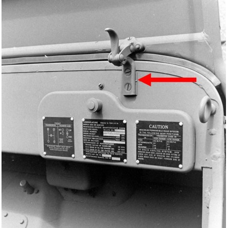 WINDSCREEN FIXING HOOKS